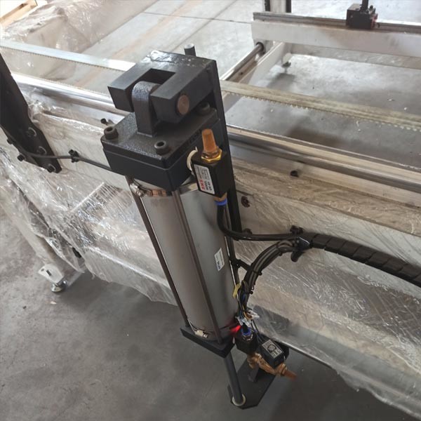 CNC Pallet Nailing Machine For European Block Pallets